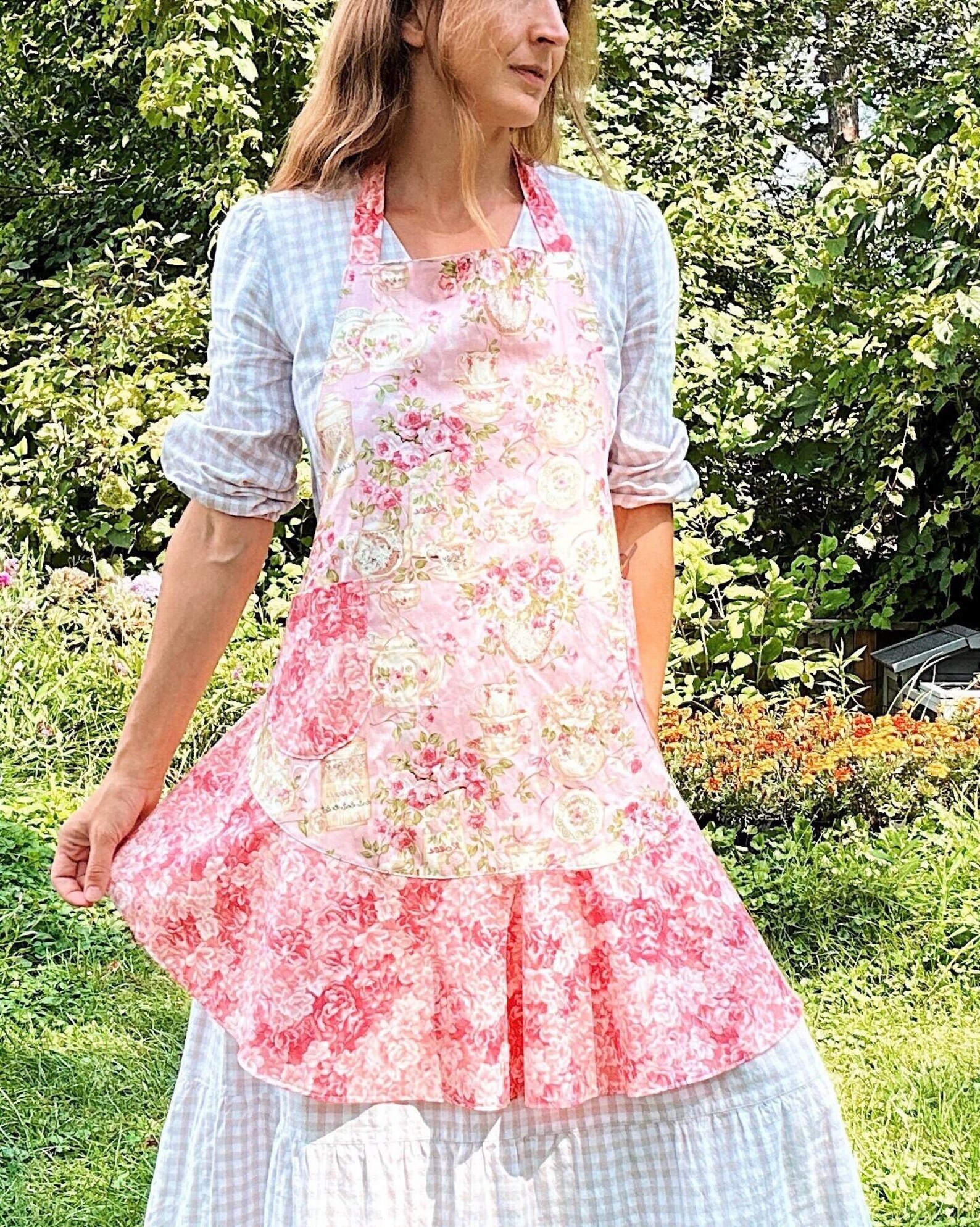 Rose Garden Tea for Two Pink Cotton Calico Apron – Vintage Charm ...