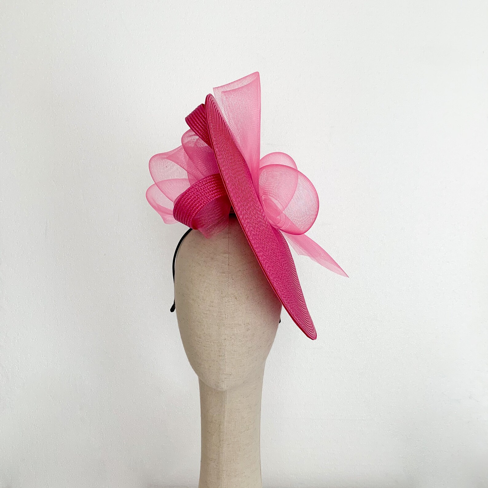 Hot Pink Hat, Fuchsia Derby Fascinator Hat, Royal Ascot Hats, Wedding ...