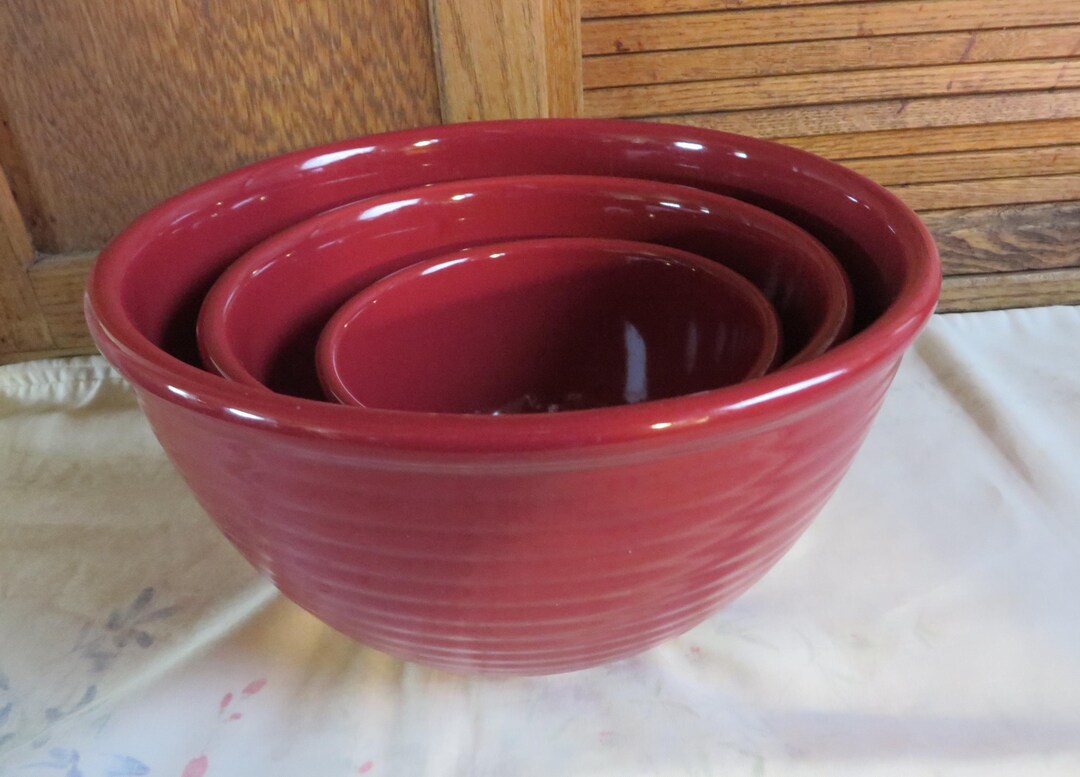 Red Mixing Bowl Set - Three Nesting Serving Bowls - Chantal - Made in ...