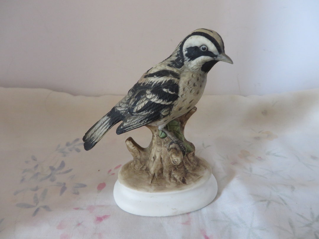 Porcelain Warbler - Lefton Collectible Bird Figurine - Warbler Figurine ...