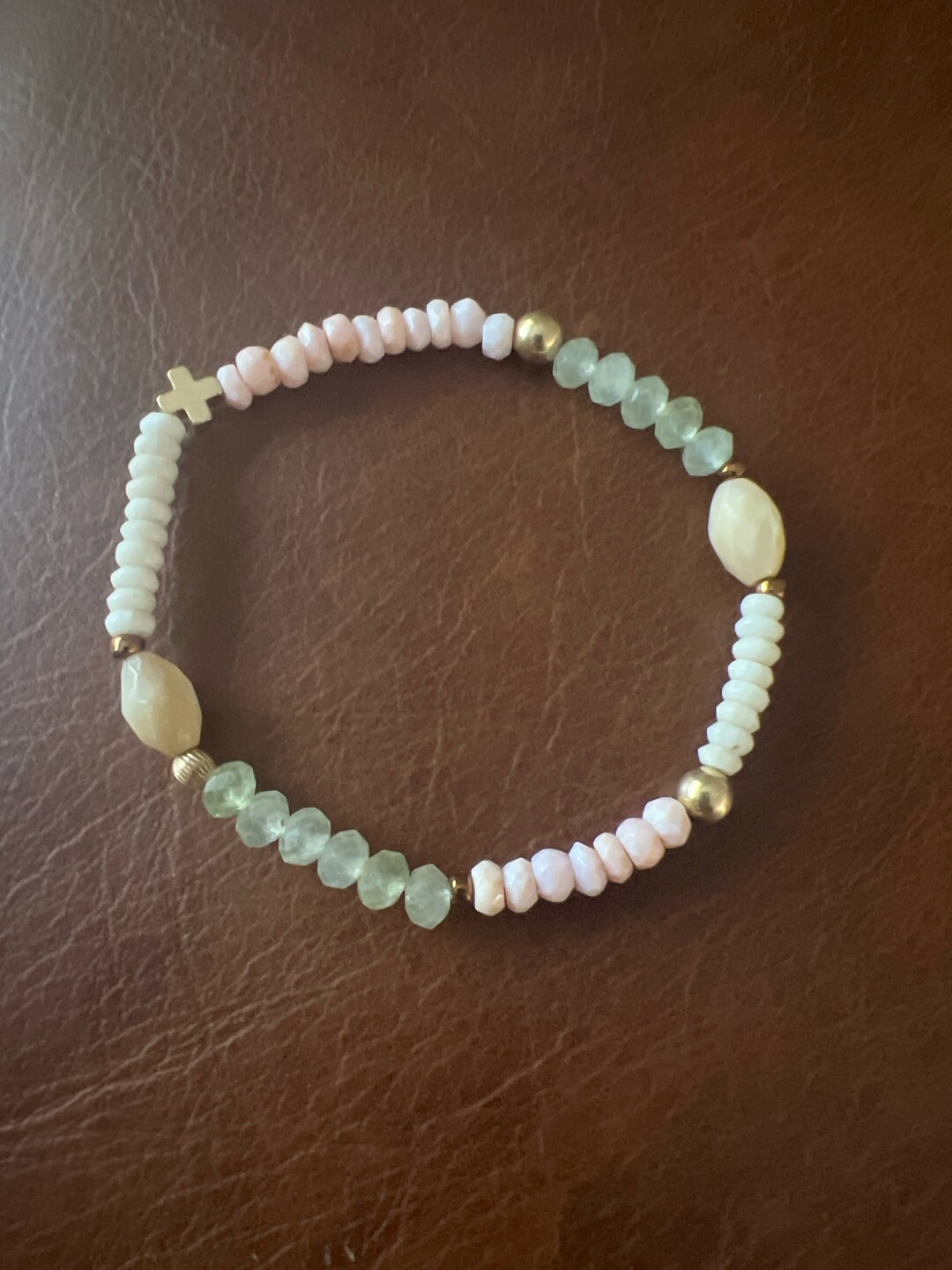 Preppy Bracelet Pink Coral and Green Prehnite, With Mother of Pearl and ...