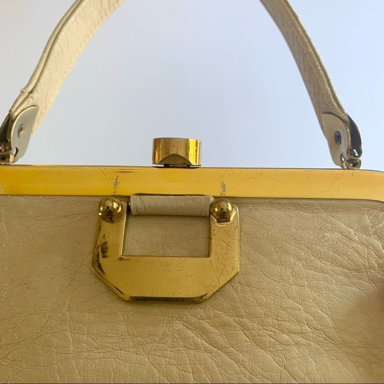 Leather Handbag Vintage Leather Fun & Classic Style Roger Van S Unique ...