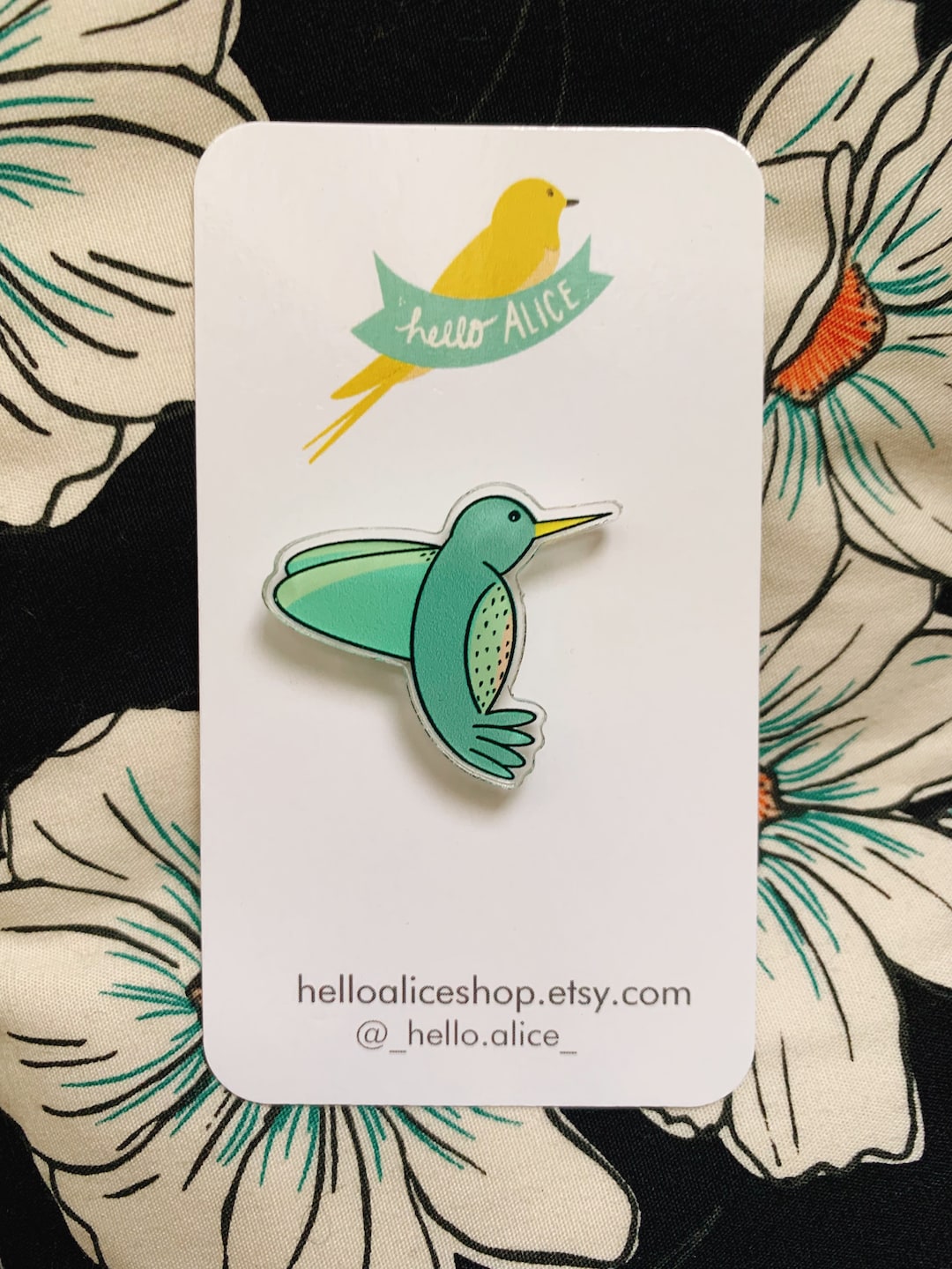 Hummingbird Lapel Pin | Illustrated Bird Brooch - Etsy