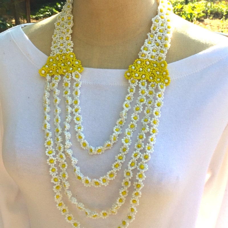 Beaded Daisy Chain - Etsy