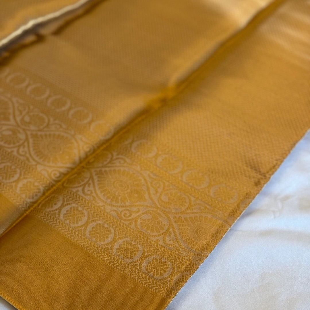 Beautiful Elegant Gold Tissue Saree, Tissue Sarees for Women, Gold ...