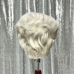Lace Front Wig in Style “bossy” - Made to Order - Devil Wears Prada ...