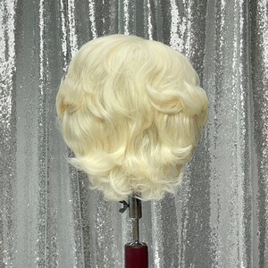 Lace Front Wig in Style “bossy” - Made to Order - Devil Wears Prada ...