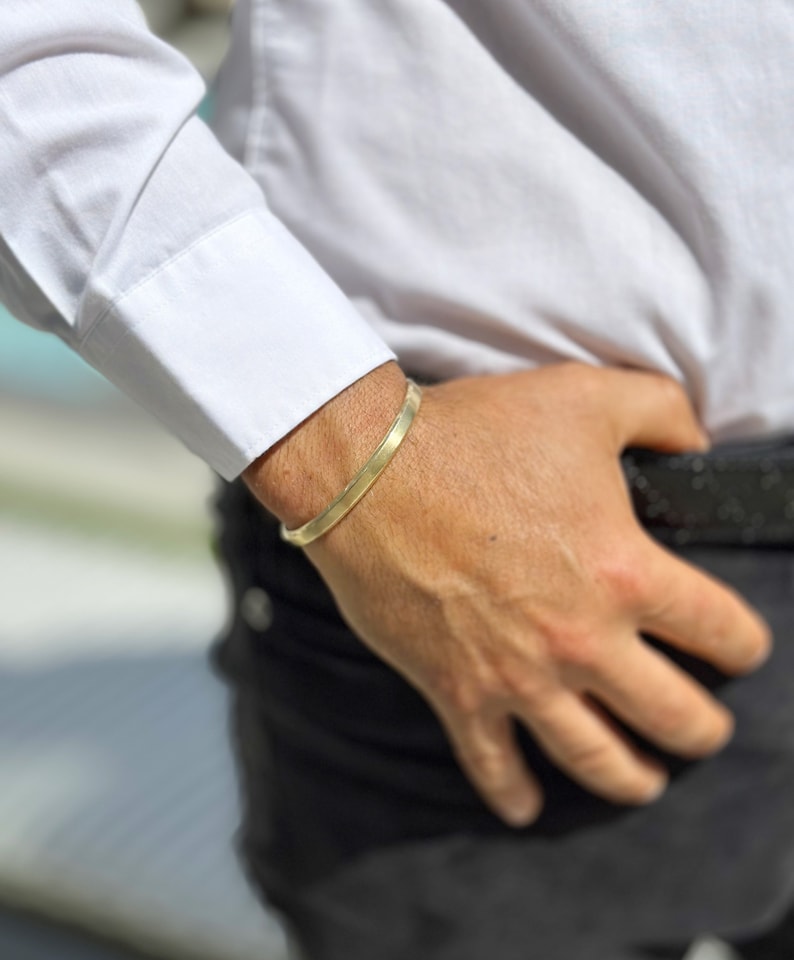 Men's Cuff Bangle 6mm Width Knife Cut Edges Design Brush Top Finish 14K ...