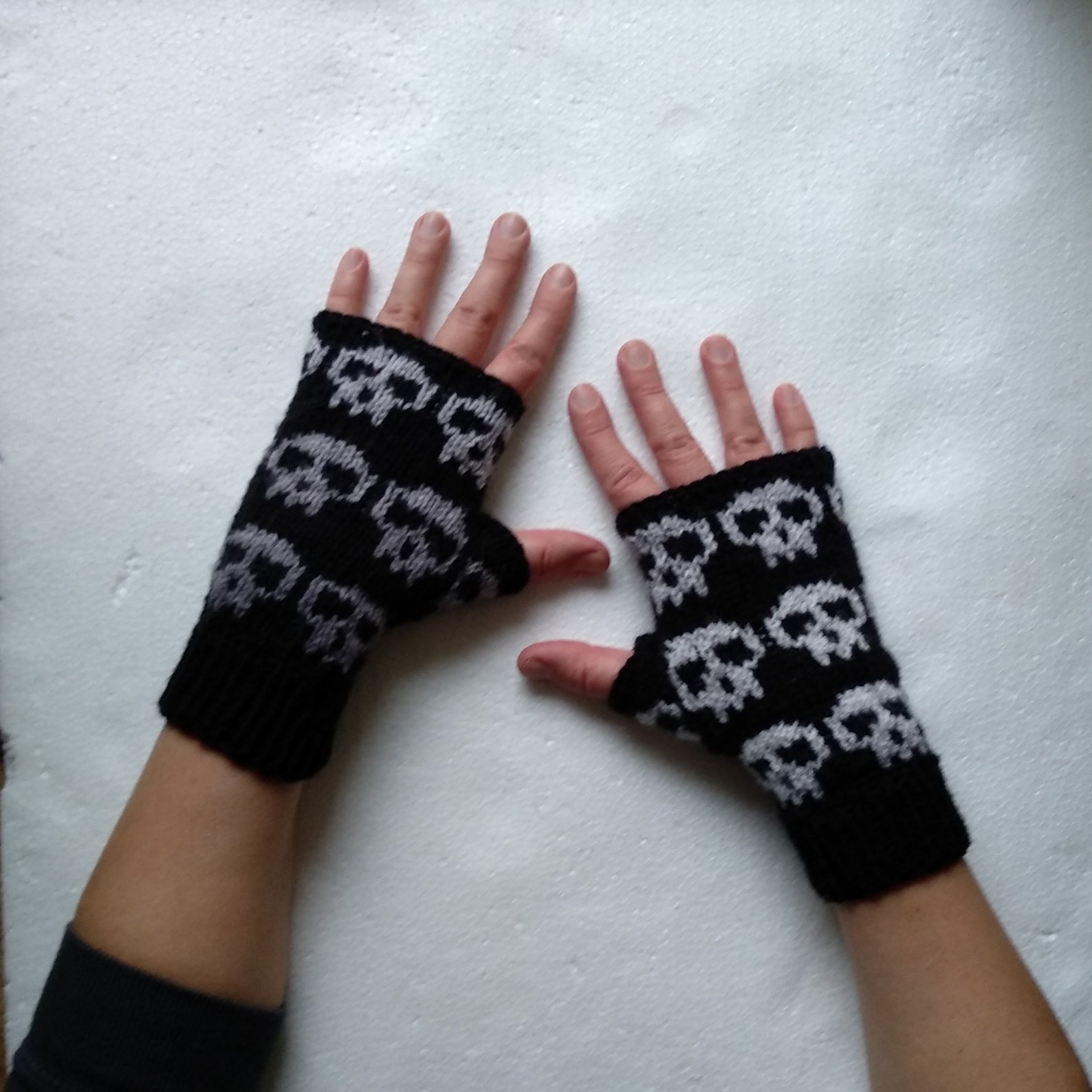 Gothic Arm Warmers With Skulls, Goth Fingerless Gloves, Halloween ...