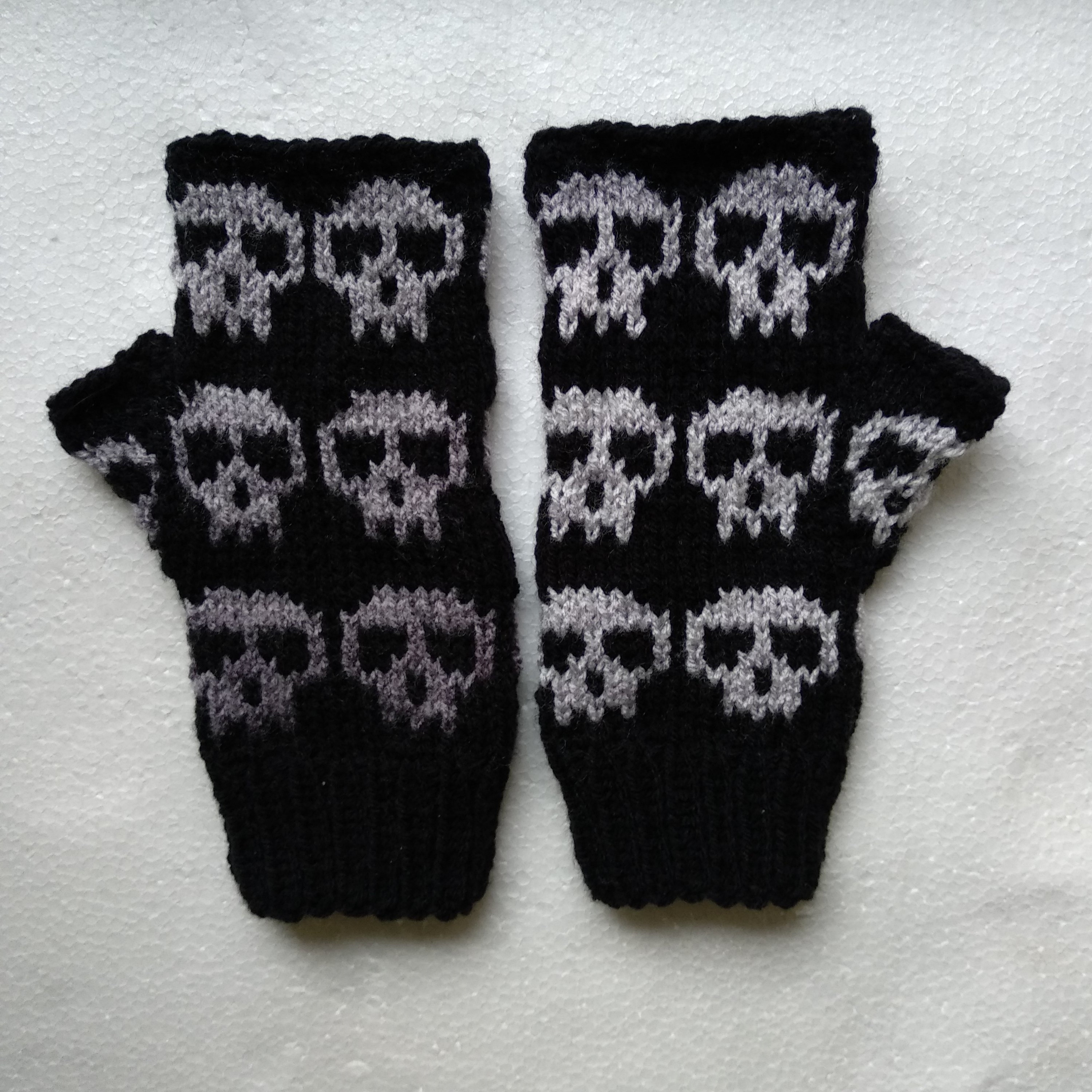 Gothic Arm Warmers With Skulls, Goth Fingerless Gloves, Halloween ...
