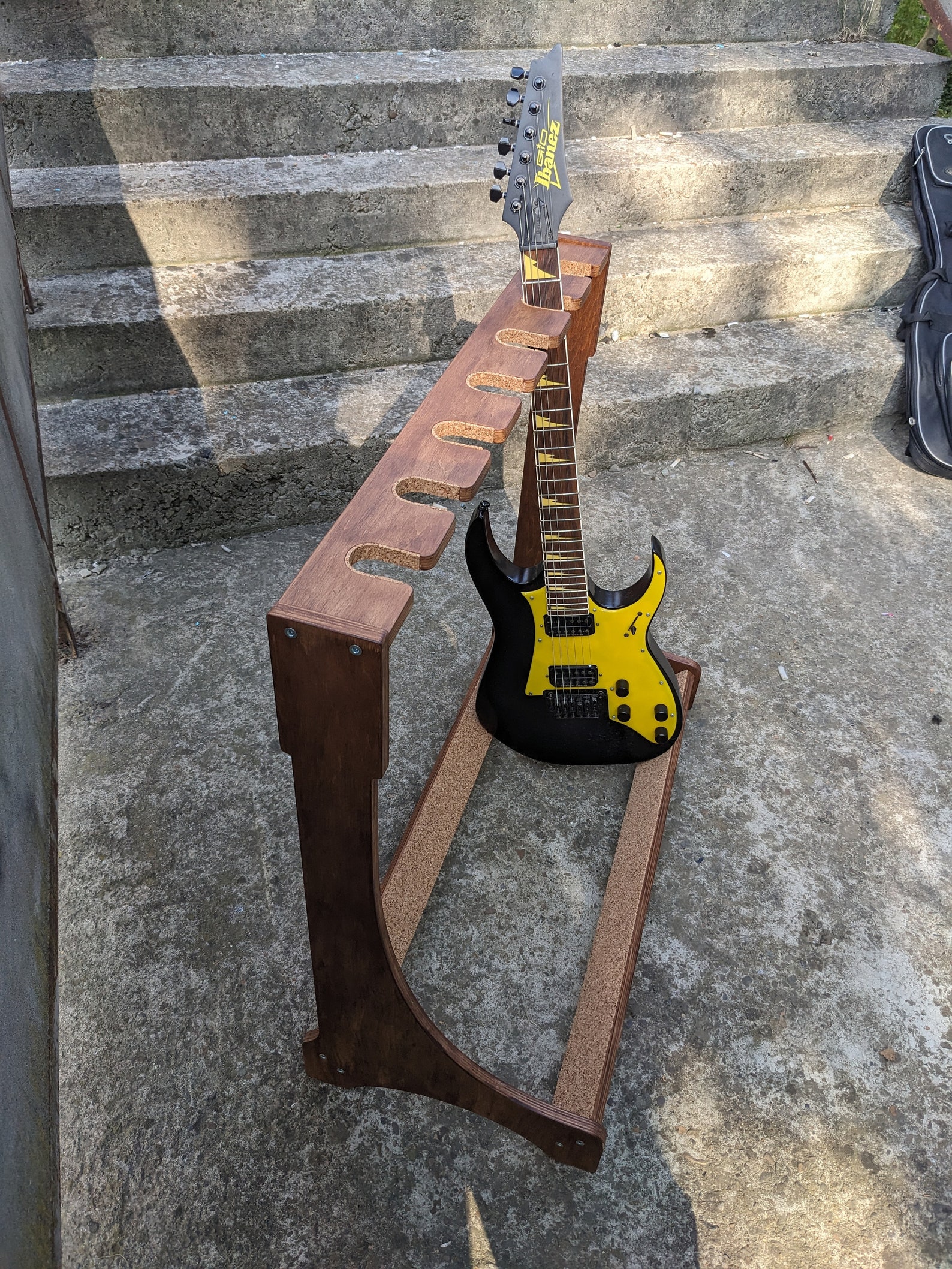 Electric Guitars Stand, Bass Guitar Stand, Stand for Electric Guitars ...