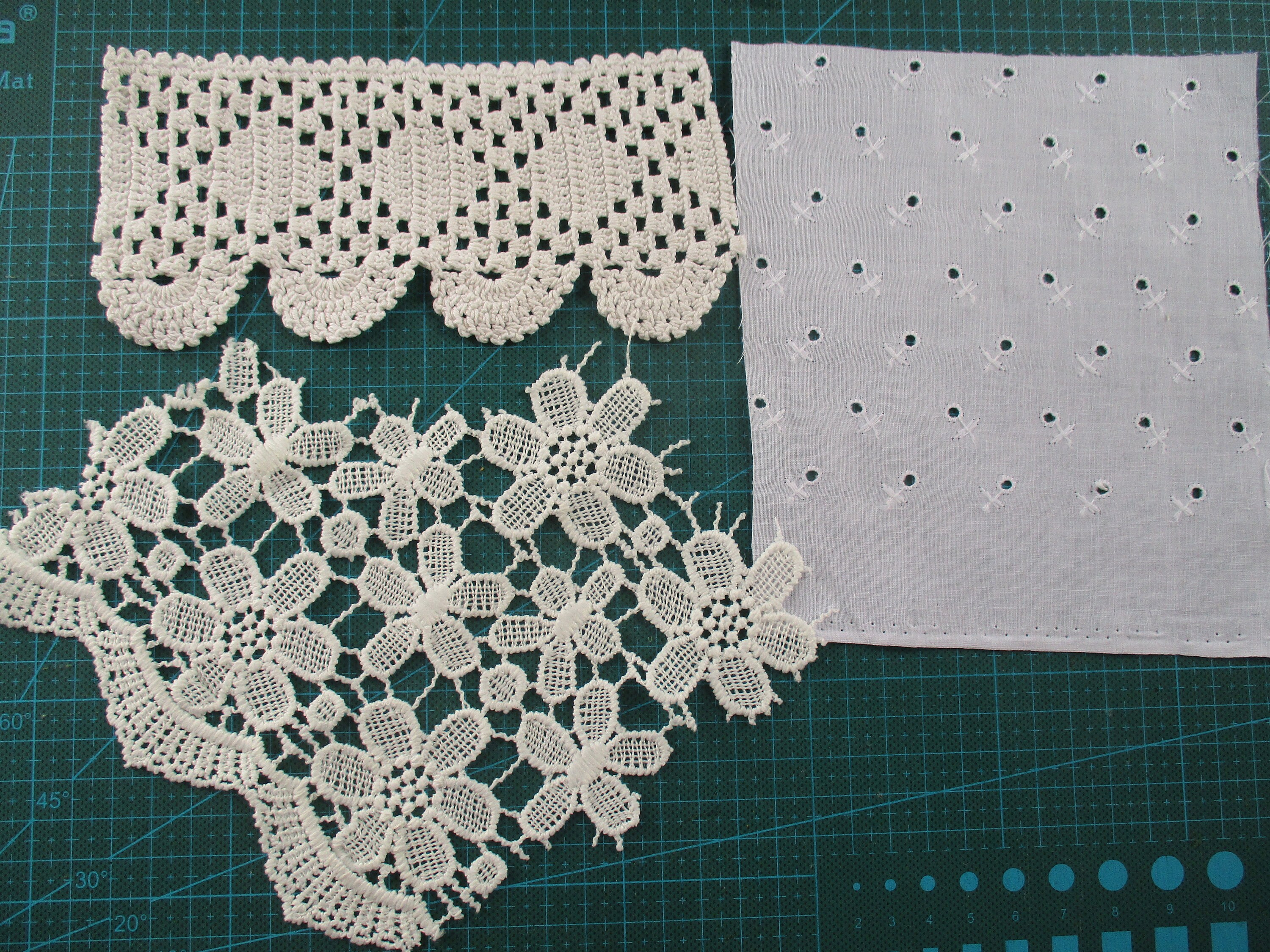 Vintage Lace Scraps Kit: Antique Lace Trims, Mixed Media Art - Etsy UK