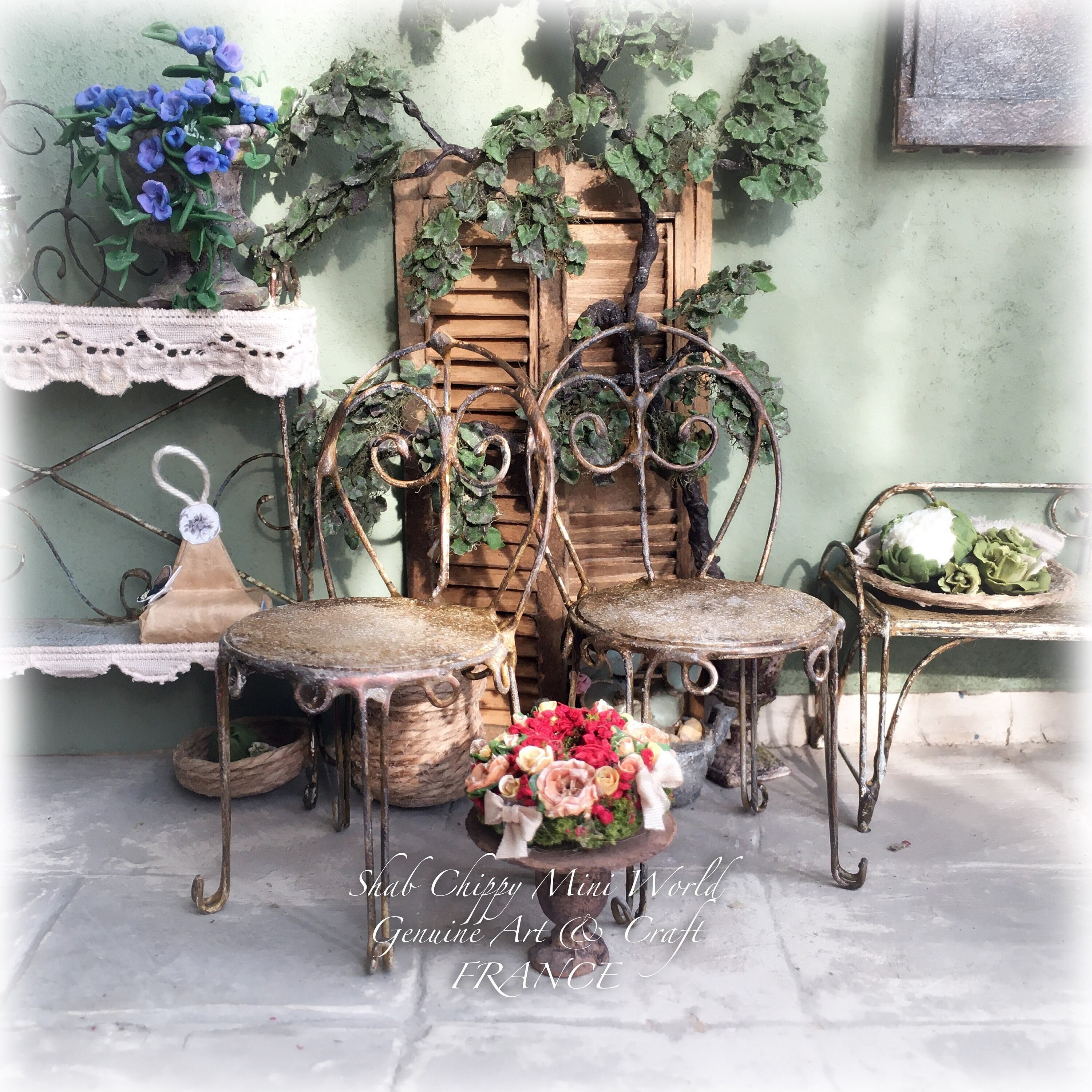Shabby Chic Iron Garden Decor