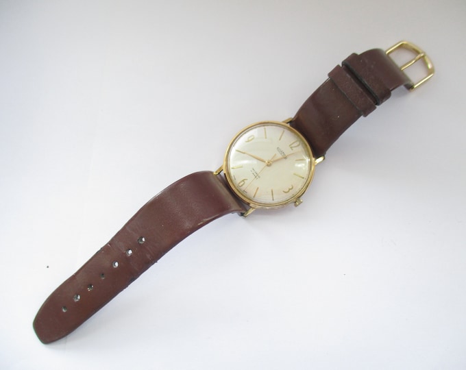 Mechanical Roamer Wrist Watch, Incabloc 17 Jewels, Swiss Made - Etsy UK
