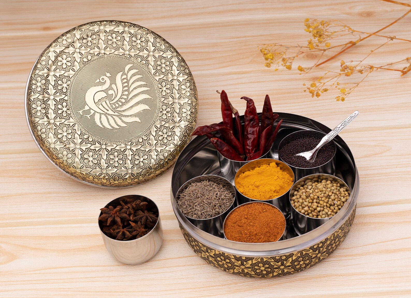 Stainless Steel Spice Box Masala Box/dabba 7 Steel Cups With 1 Spoon ...