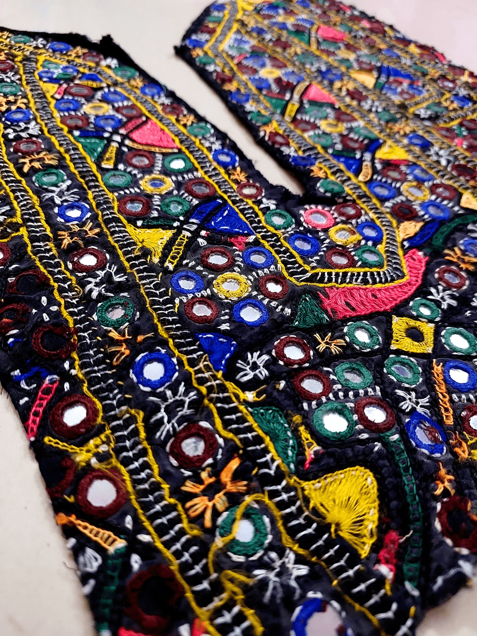 Indian Traditional Banjara Fabric Hand Embroidered Mirror Work Neck ...