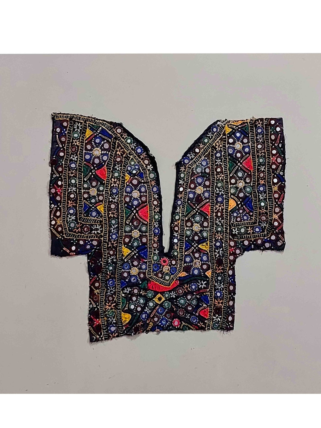 Indian Traditional Banjara Fabric Hand Embroidered Mirror Work Neck ...