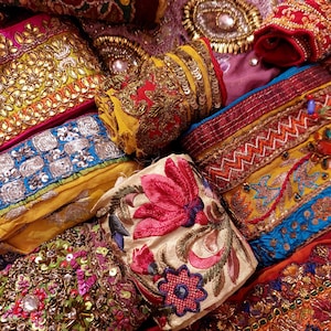 Wholesale Vintage Sari Trim Scrap Pack – Indian Embroidered Fabric ...