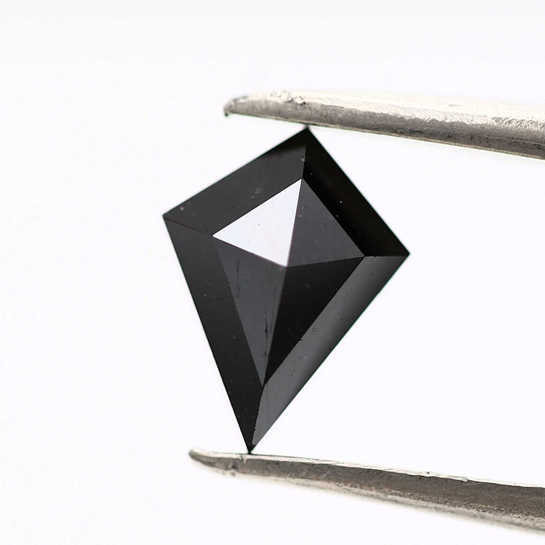 0.73 Ct Kite Cut Black Diamond, Jet Black AAA Clarity, 8mm - Etsy