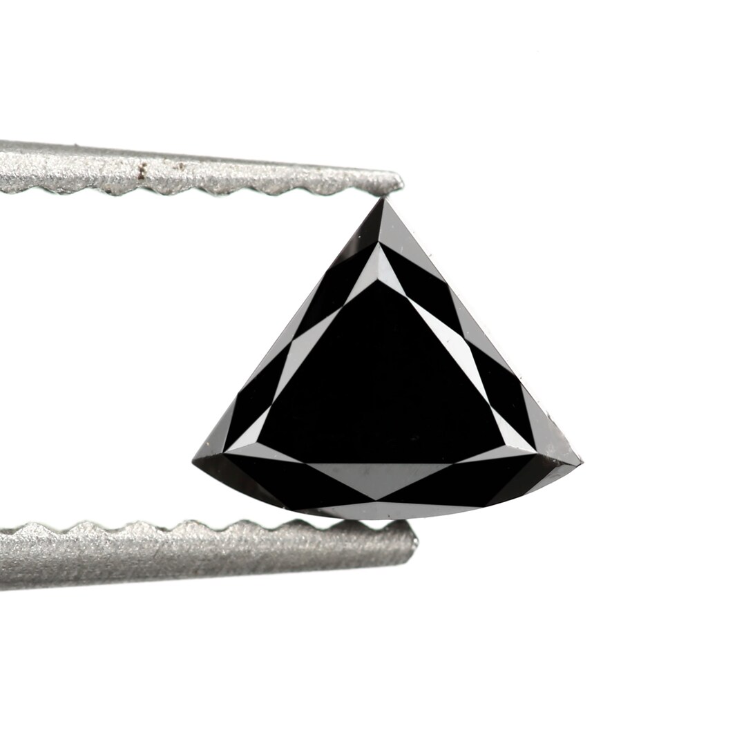 0.59 Ct Antique Shape Black Triangle Diamond Jet AAA Top Quality Black ...