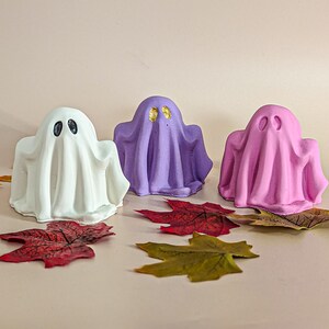 Cute Ghost Halloween Decoration, Cute Ghost Figurine, Spooky Fall Shelf ...