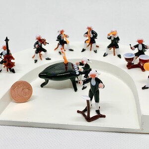 Whole Orchestra Musicians Miniatures. Murano Glass Concert Players ...