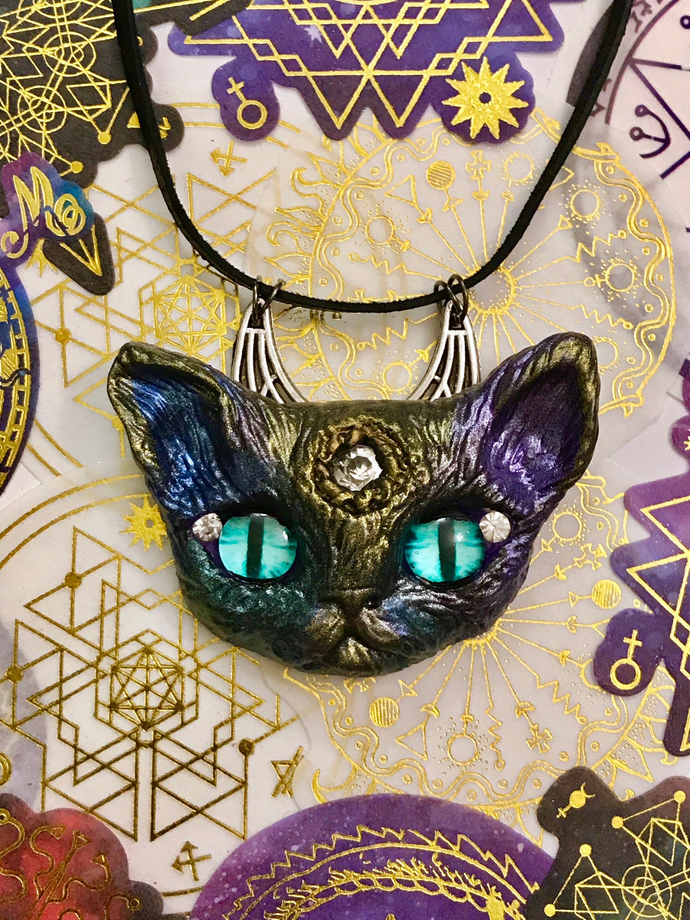 Lunar Cat Pendant / Moon Cat Necklace / Magic Moon Cat / Moon - Etsy UK