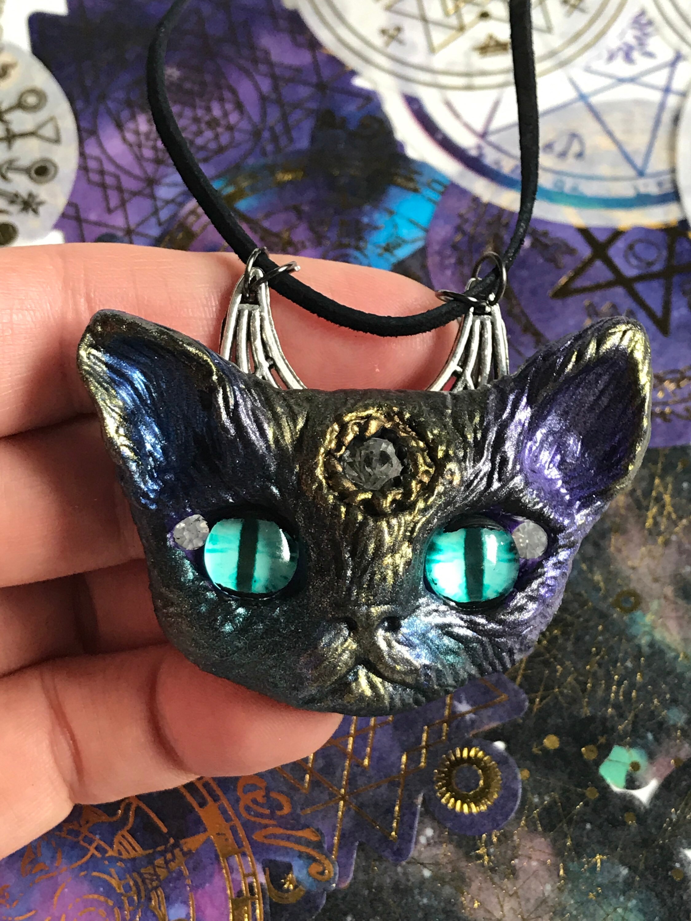 Lunar Cat Pendant / Moon Cat Necklace / Magic Moon Cat / Moon - Etsy UK