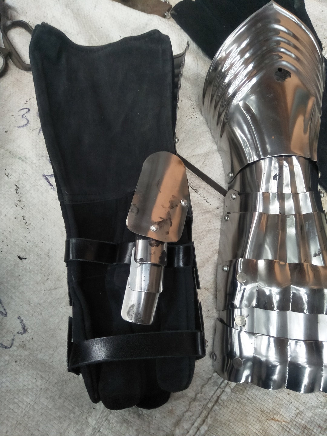 Gothic Gauntlets , Gothic Armored Medieval Polished Knights Gauntlets ...