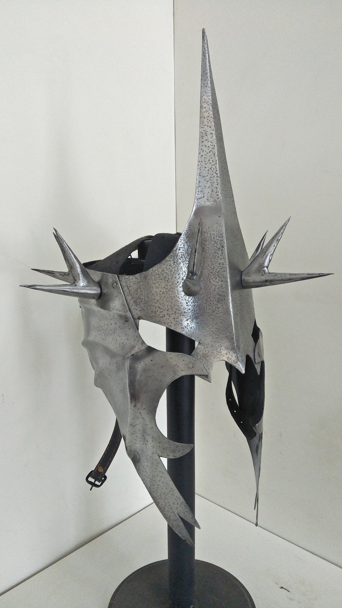Witch King Nazgul Helmet: Medieval Steel Armor, Ringwraith Cosplay - Etsy
