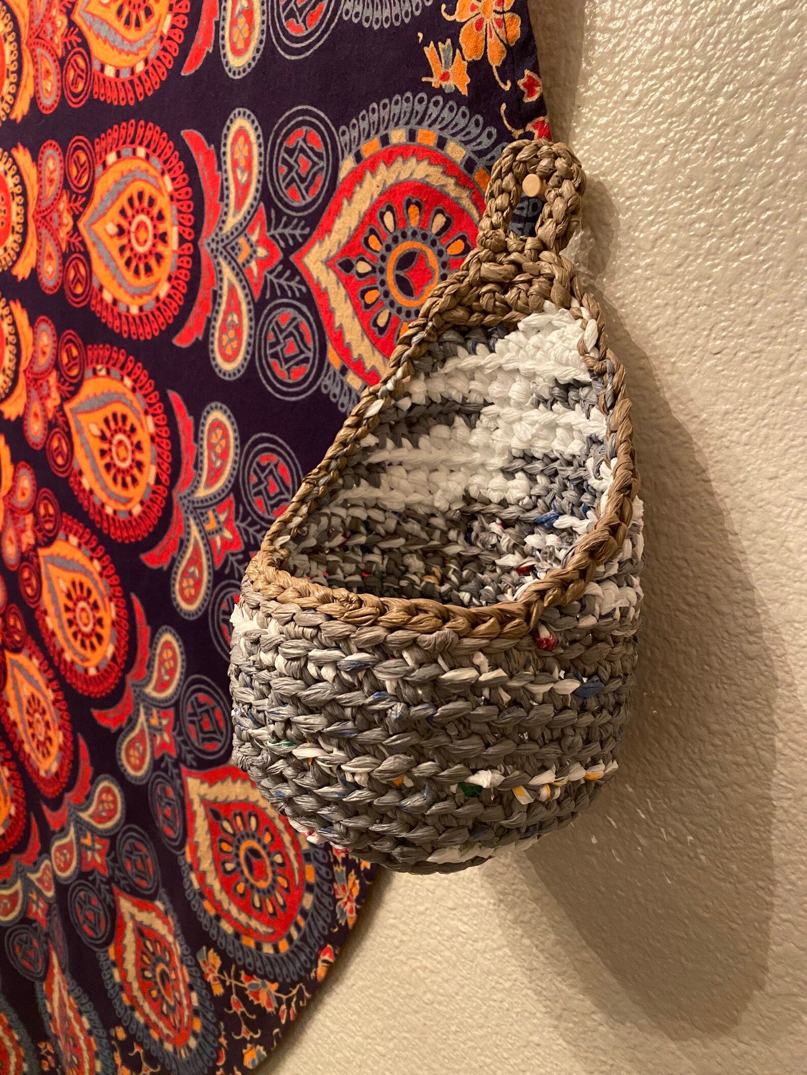 Upcycled Plarn Plant Hanger big White/gray/brown - Etsy
