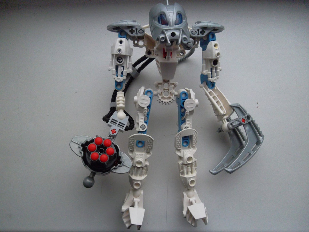 LEGO Bionicle Mahri Matoro 8915 Complete Lego Vintage Set - Etsy
