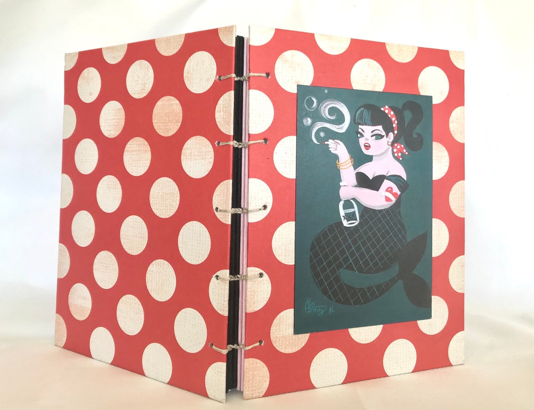LADY WITH TATTOO Mermaid Smoking Red Black Unique Book Lovers Gift ...