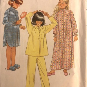 80’s Simplicity 6659 Girls Easy to Sew Pajamas Nightgown Sz Med 8 10 ...