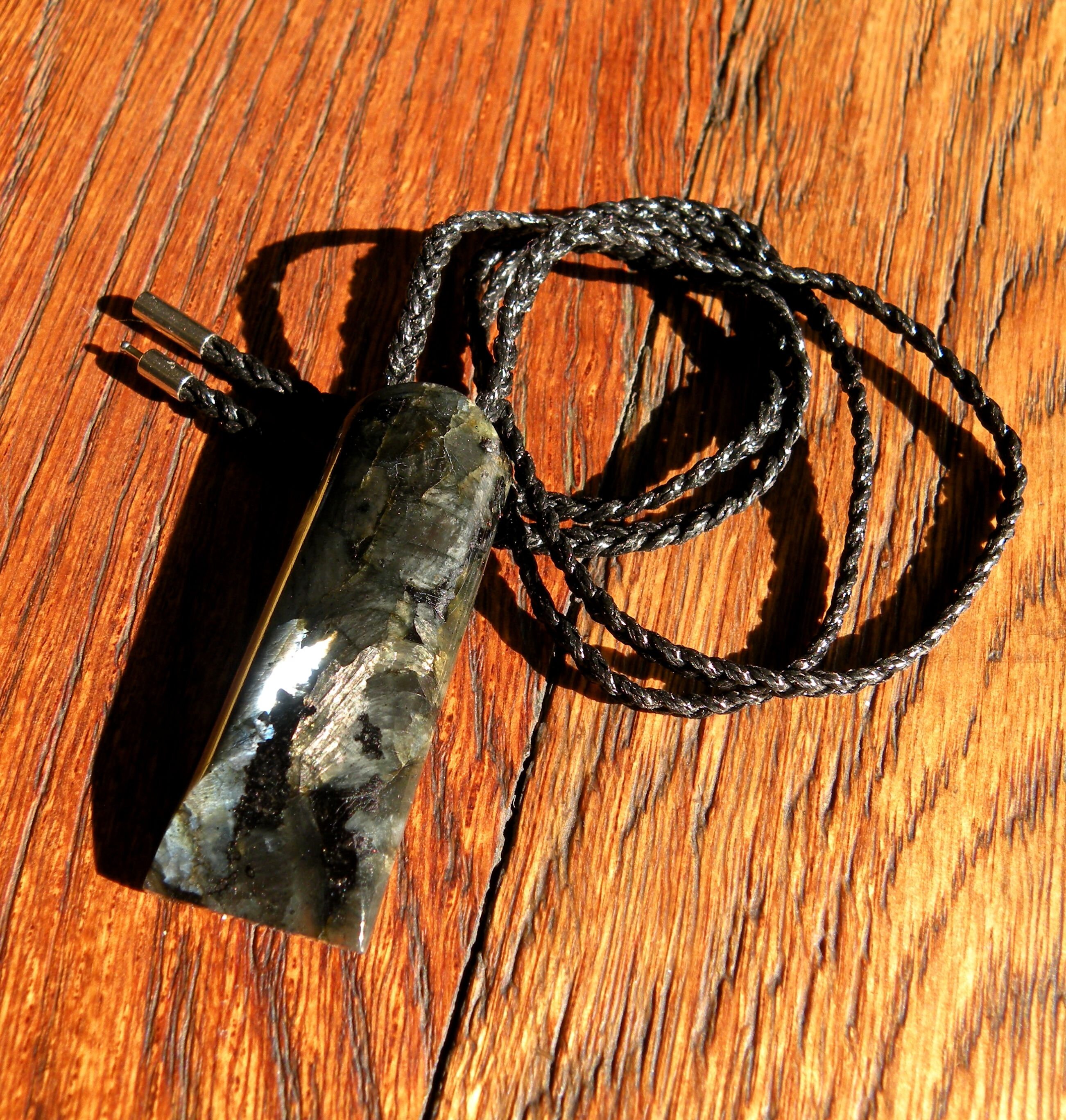 Hand Carved Labradorite Pendant - Etsy