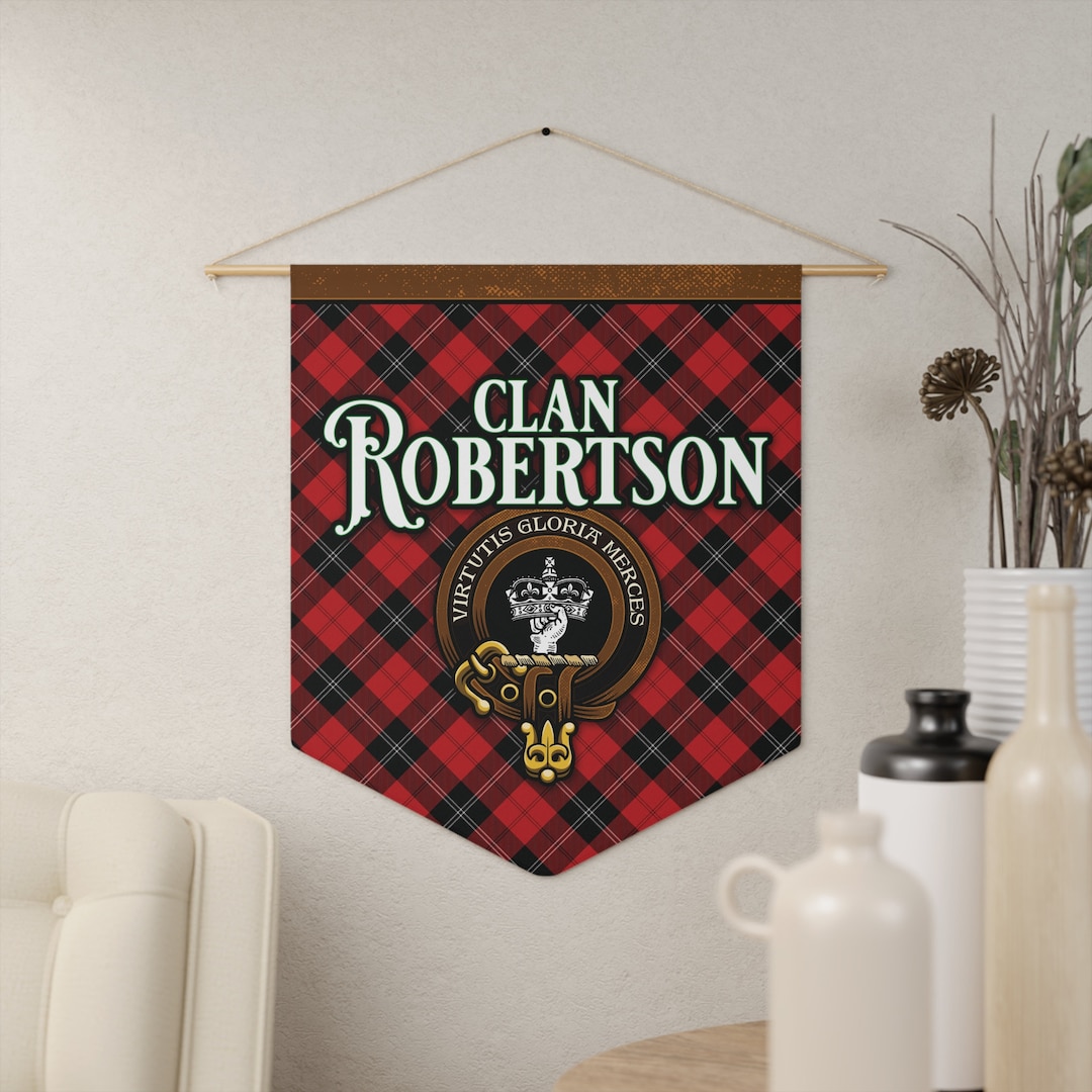 Robertson Clan Scottish Tartan Pennant Banner, Robertson Family ...