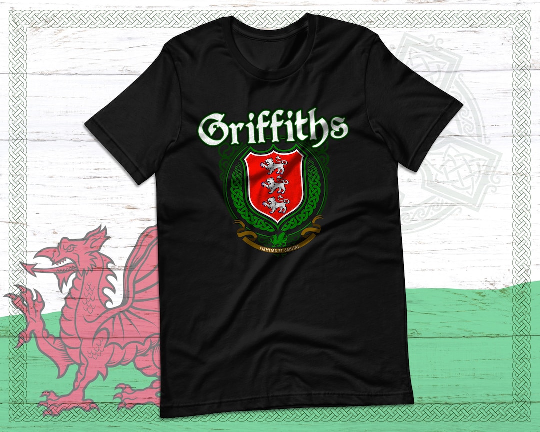 Griffith Family Wales Coat of Arms T-shirt With Crest and Motto ...