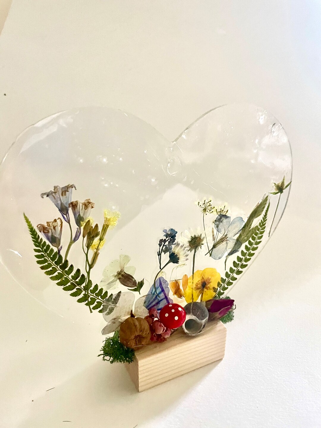 Wildflower and Resin Gift, Freestanding Home Decor, Gift for Her, Resin ...