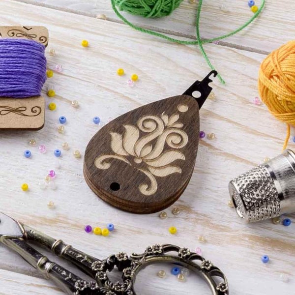 Needle Threader - Etsy