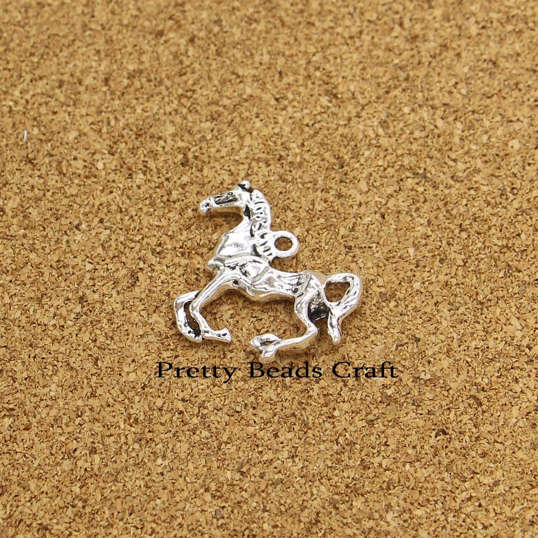 8 Running Racing Horse Charms Pendants Crafts Double Sided Antique ...