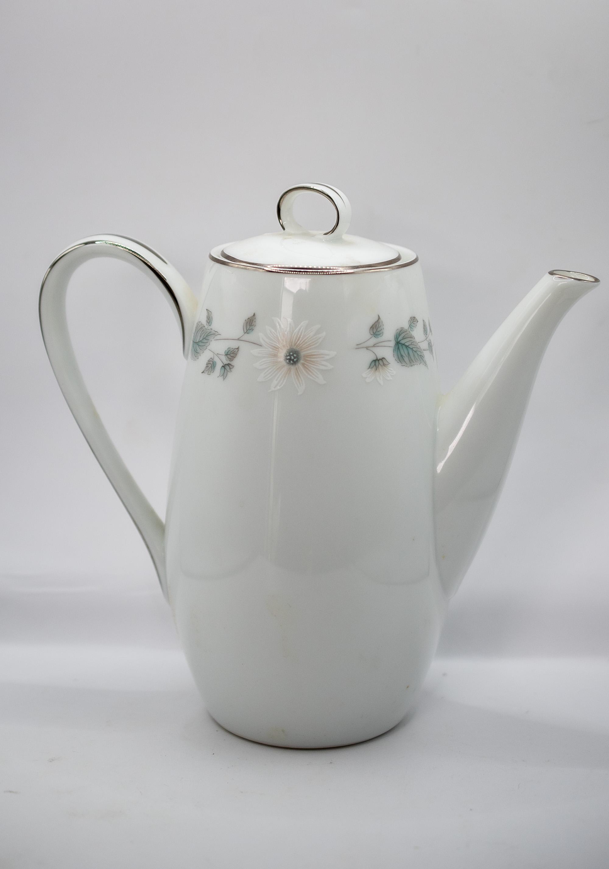 Noritake Coffee Pot, Berry Bowls, Coffee Cup & Saucer Noritake China ...