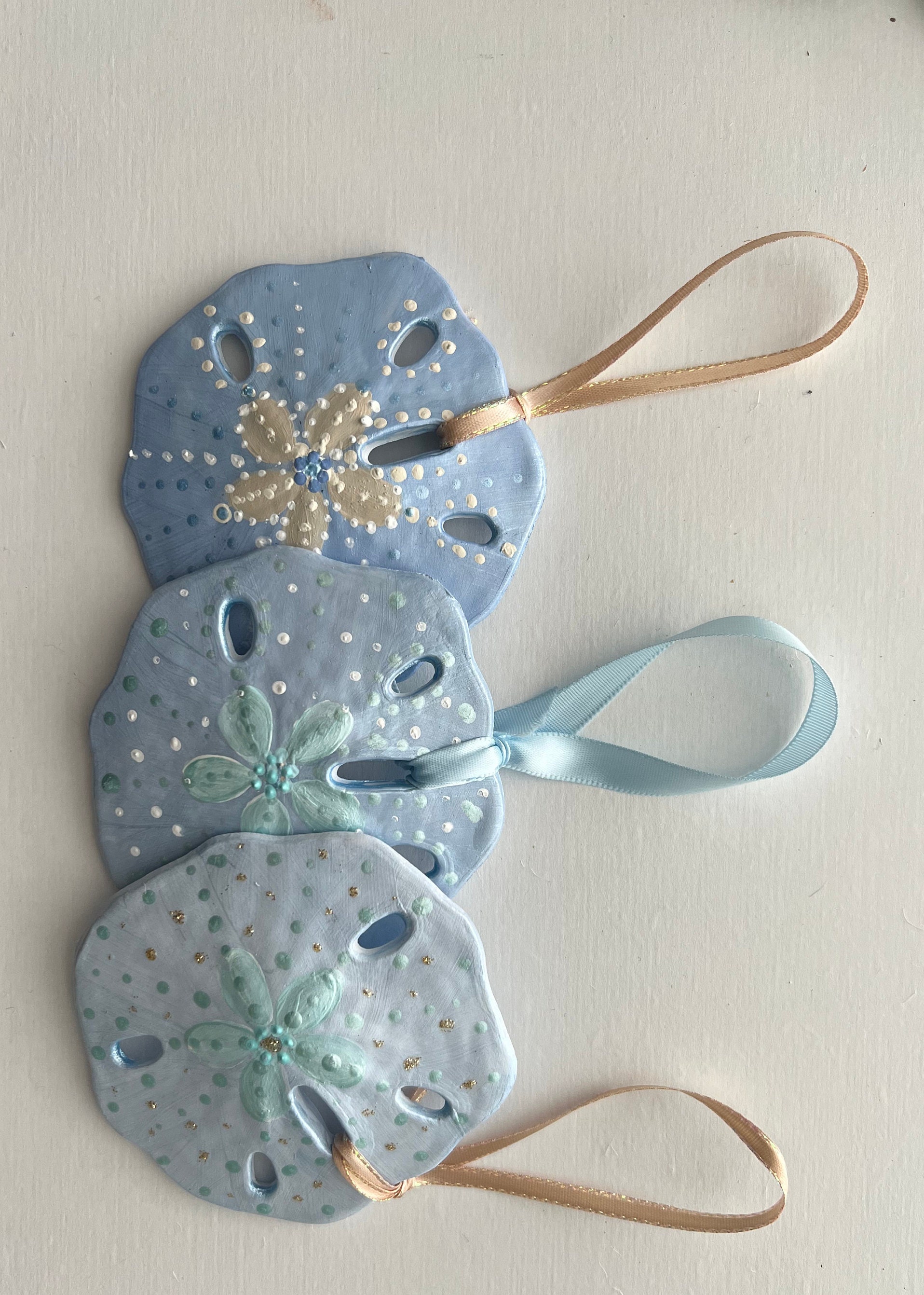 Hand Painted Ceramic Sand Dollar Decor - Etsy