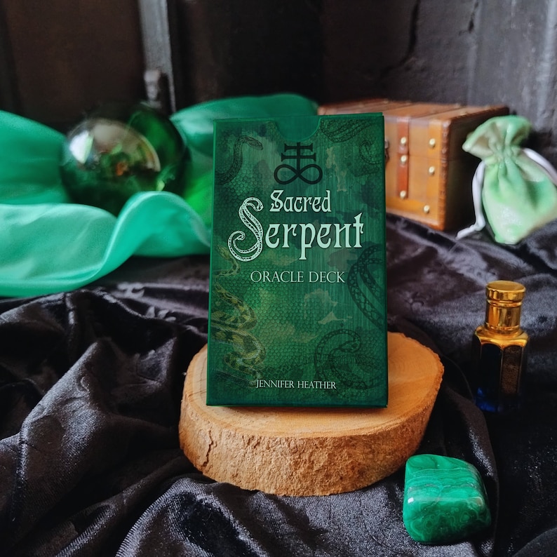 Serpent Oracle Deck - Shadow Work - Snake Goddess Tarot Cards - Medusa ...