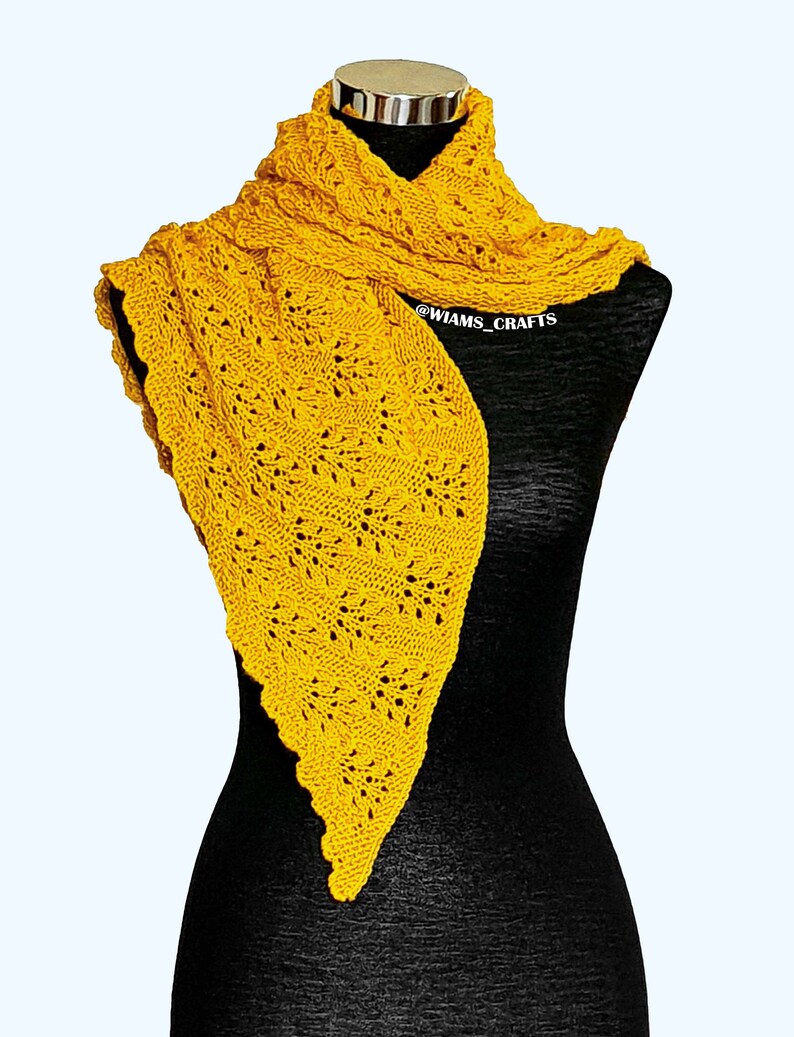 Leaf Relief Shawlette Knitting Pattern PDF by Wiam's Crafts - Etsy