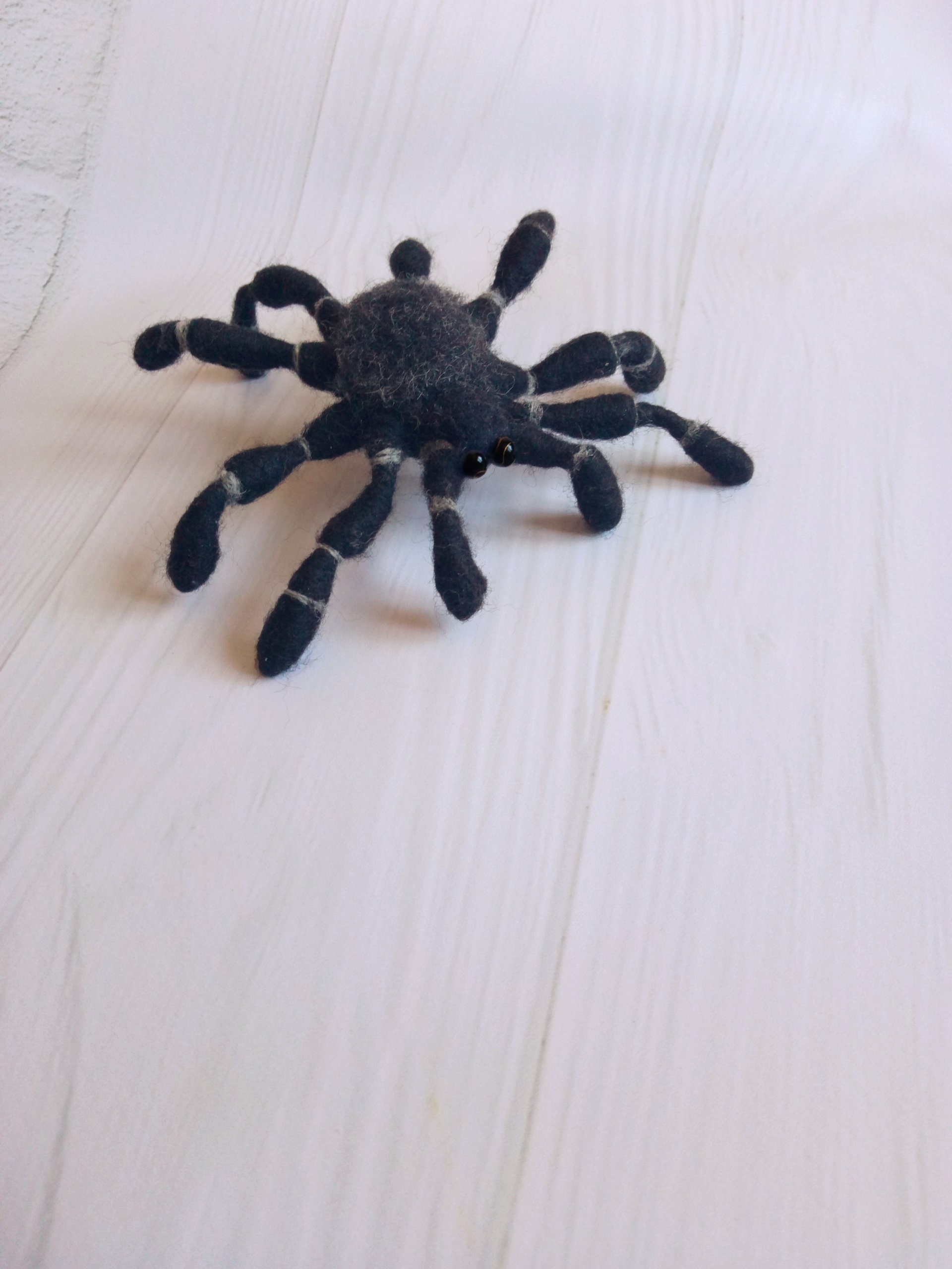 Needle Felted Spider Brooch Black Realistic Spider Pin - Etsy