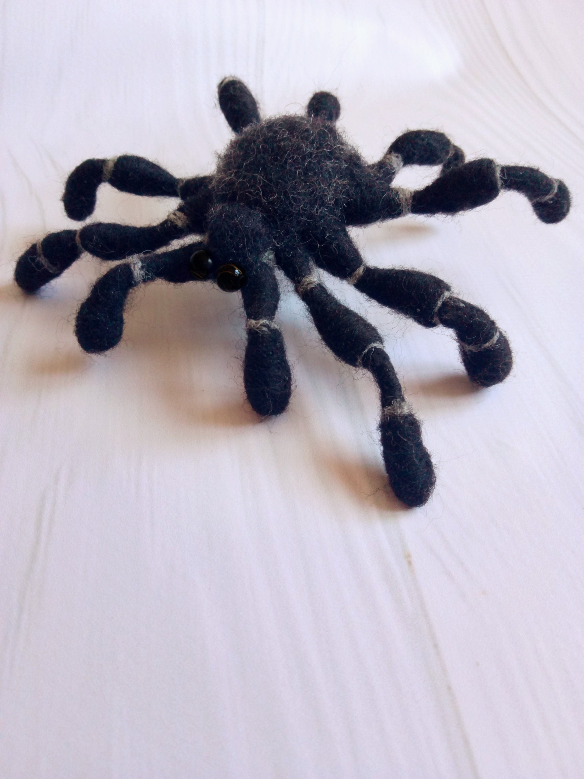 Needle Felted Spider Brooch Black Realistic Spider Pin - Etsy