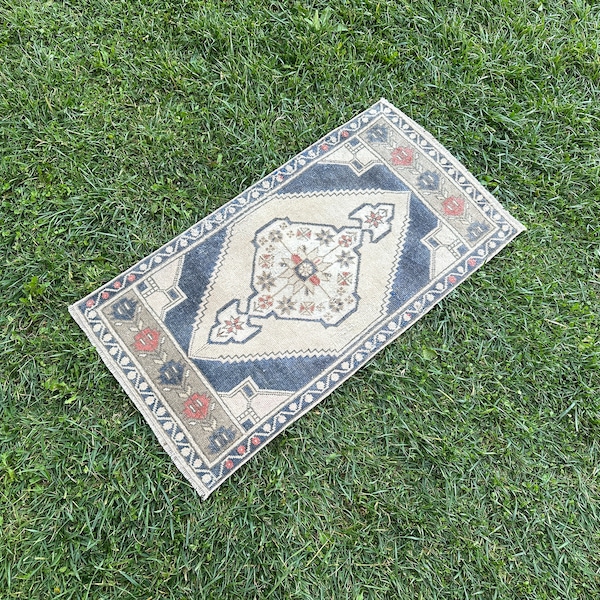 Moroccan Bath Mat - Etsy