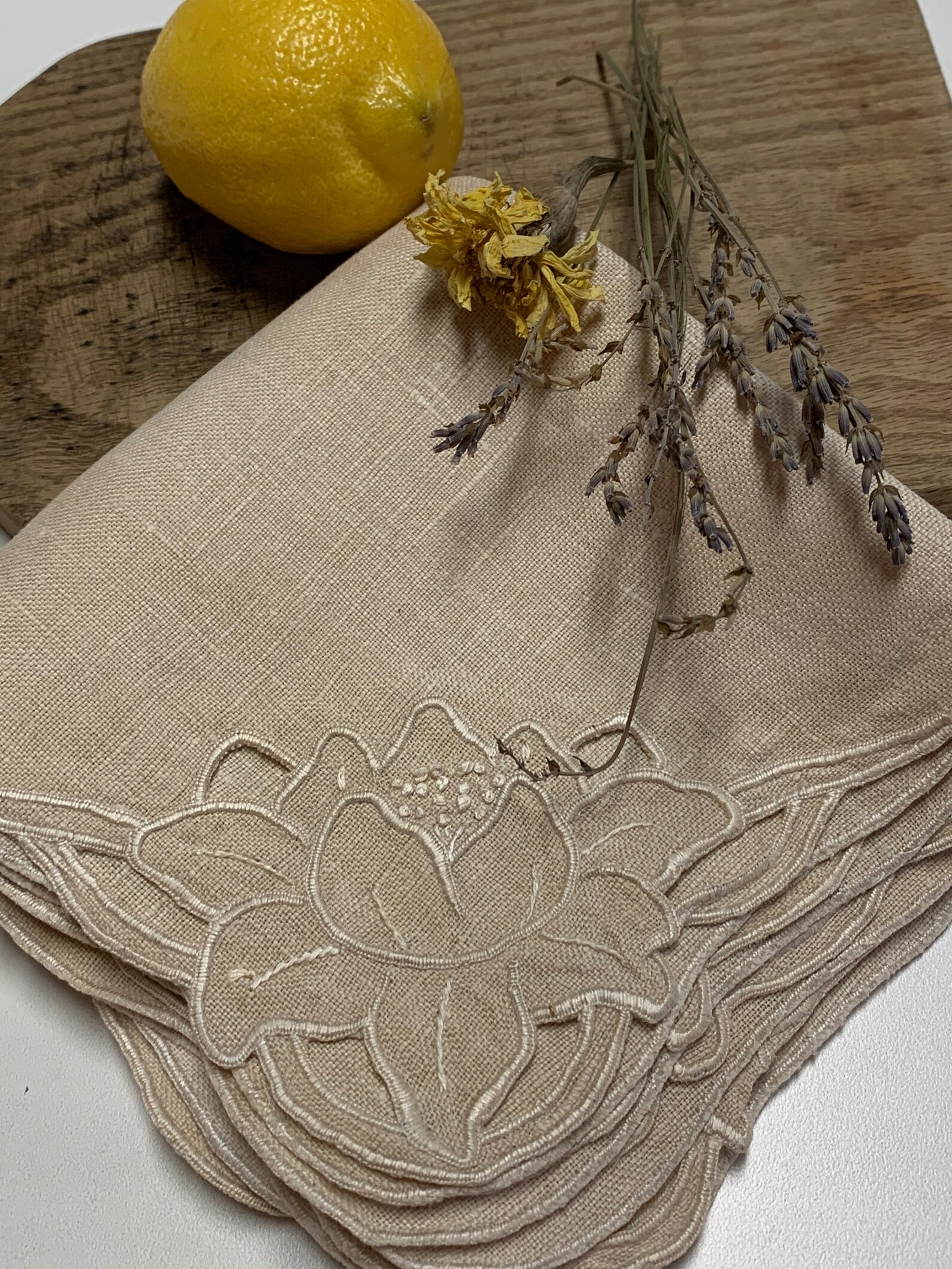 Nice Vintage Linen Embroidered/cutwork Napkins Set of 6 - Etsy