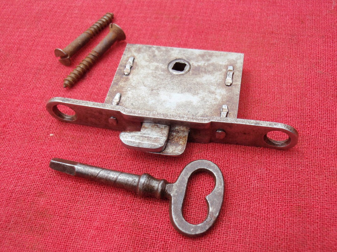 Antique Singer Lid Lock Early Coffin Lid Lock and Key Square Lock & Key ...