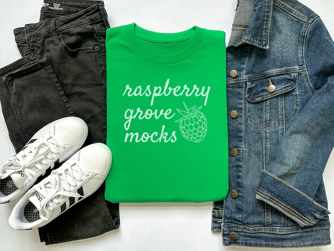 Gildan 5000 Mockup Irish Green Gildan 5000 Flat Lay Mockup Shirt Irish ...